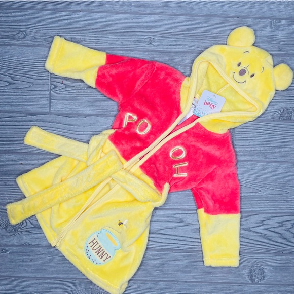 Disney | Jackets & Coats | Nwt Disney Baby Winnie The Pooh Robe ...